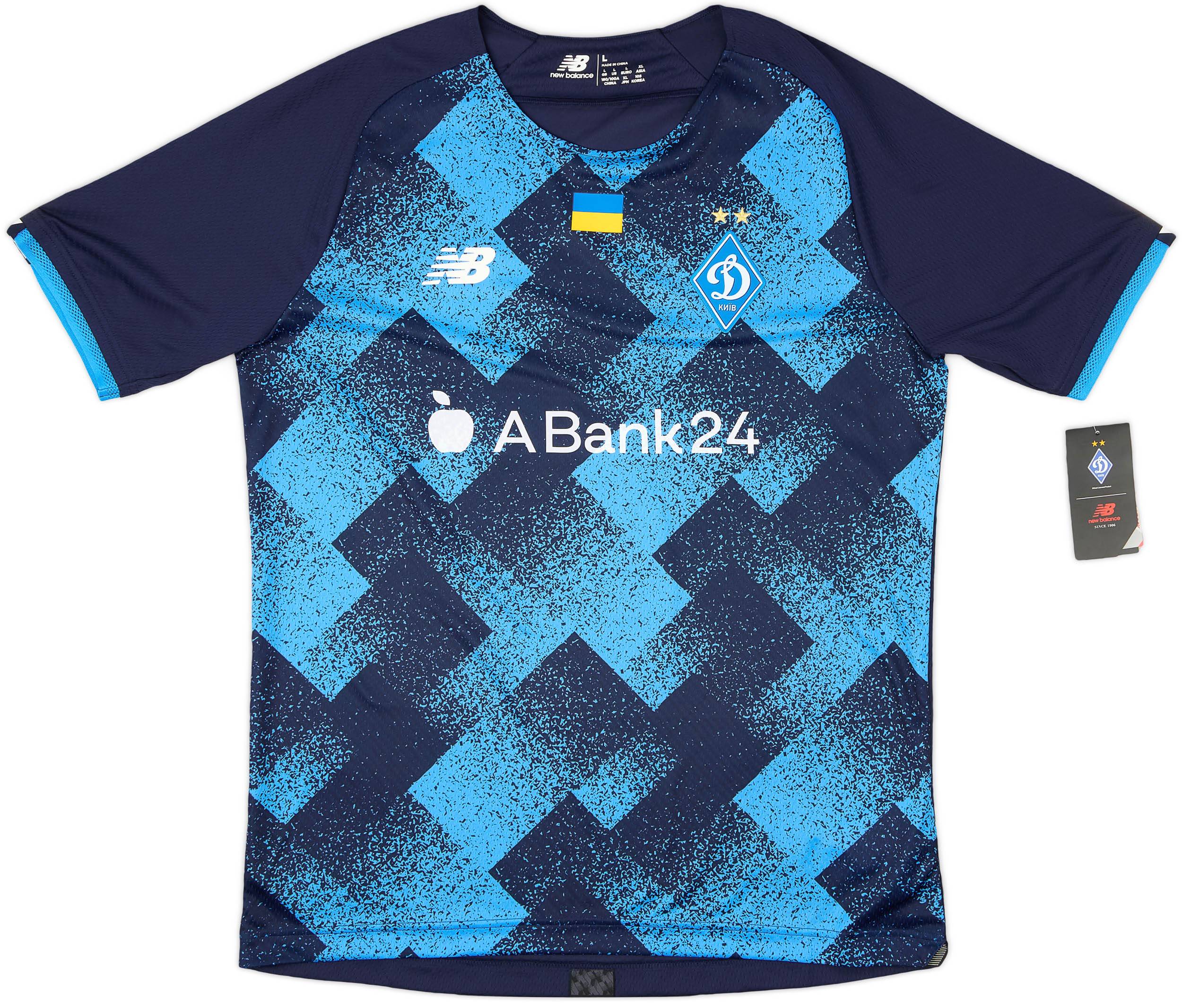 2021-22 Dynamo Kyiv Away Shirt Tsyhankov #15