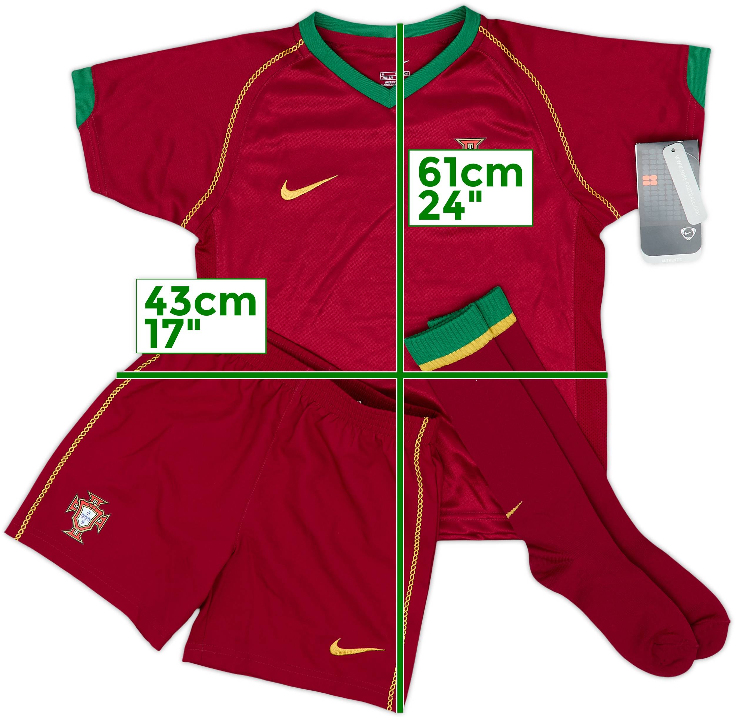2006-08 Portugal Home Full Kit (5-6 Years)