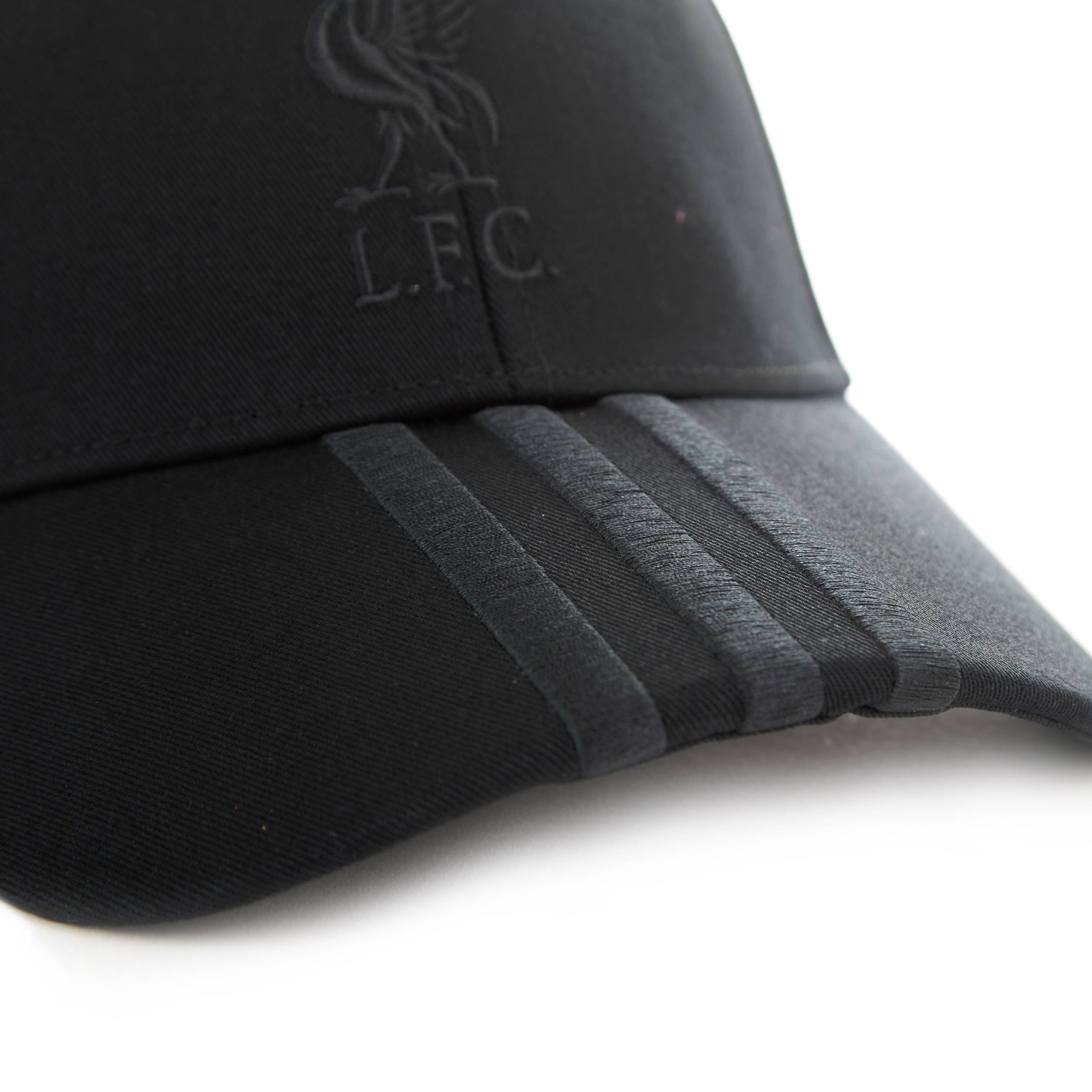 2025-26 Liverpool adidas Baseball Cap (Large Adults)