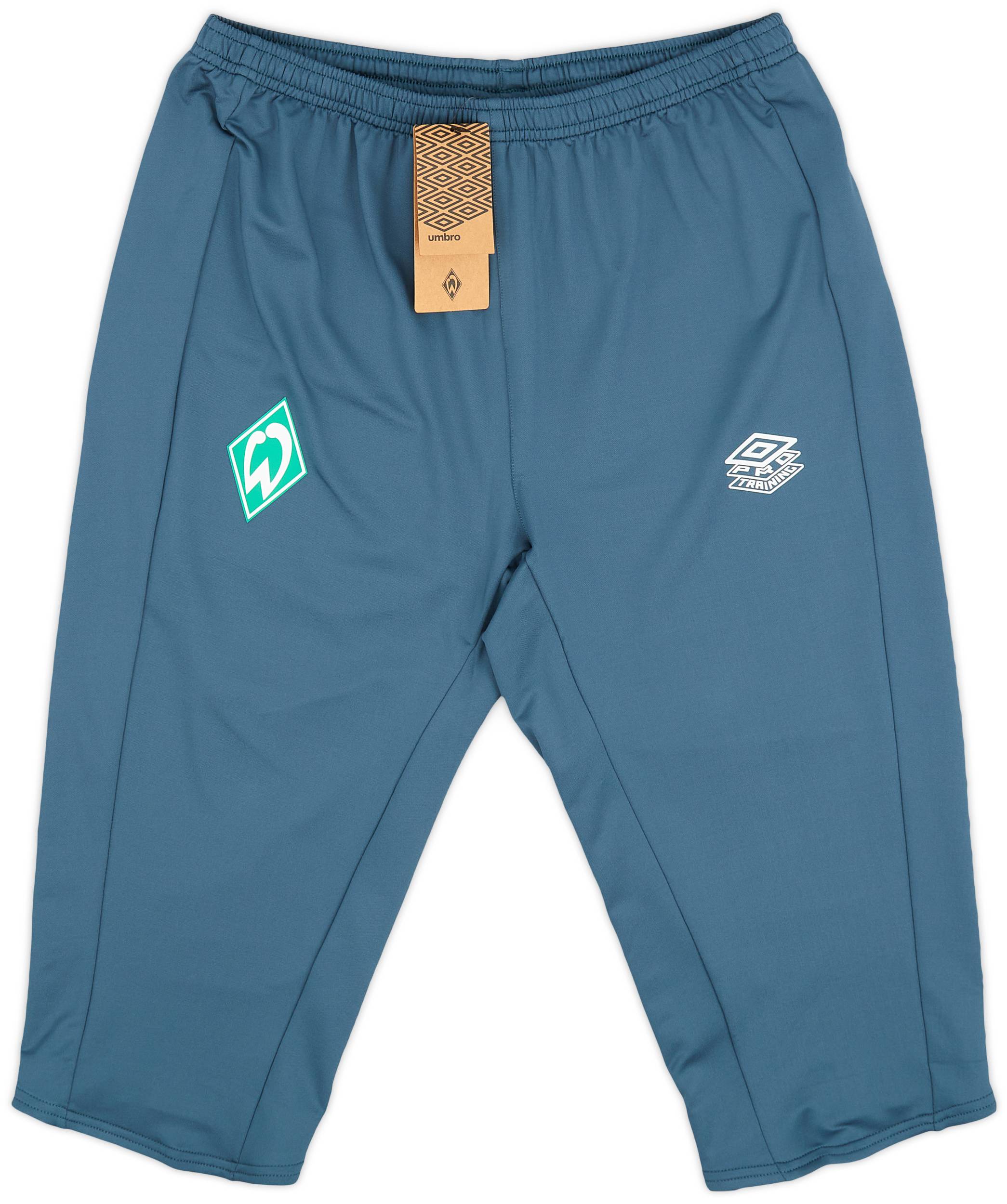 2022-23 Werder Bremen Umbro 3/4 Training Pants