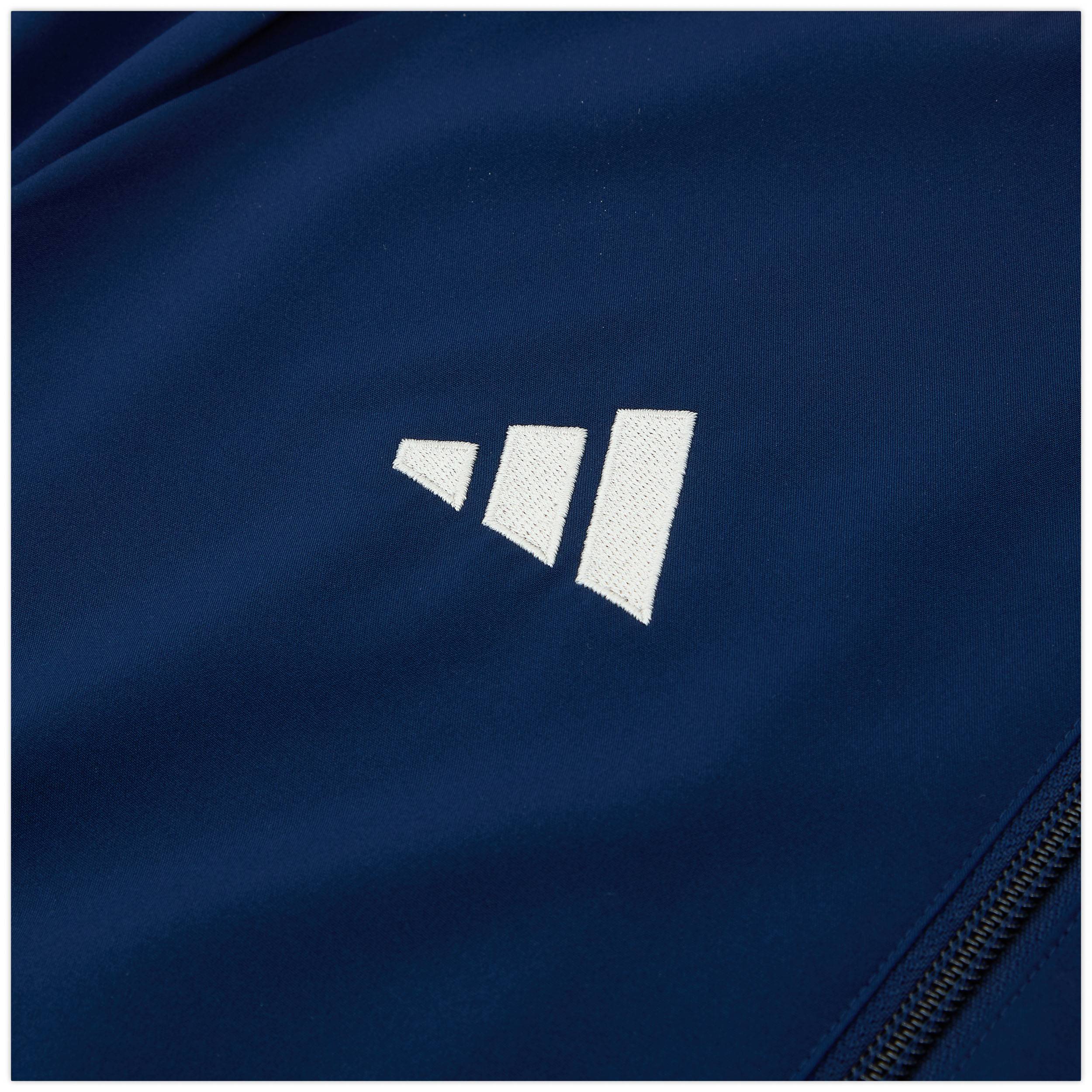 2024-25 Manchester United adidas Chaqueta de presentación