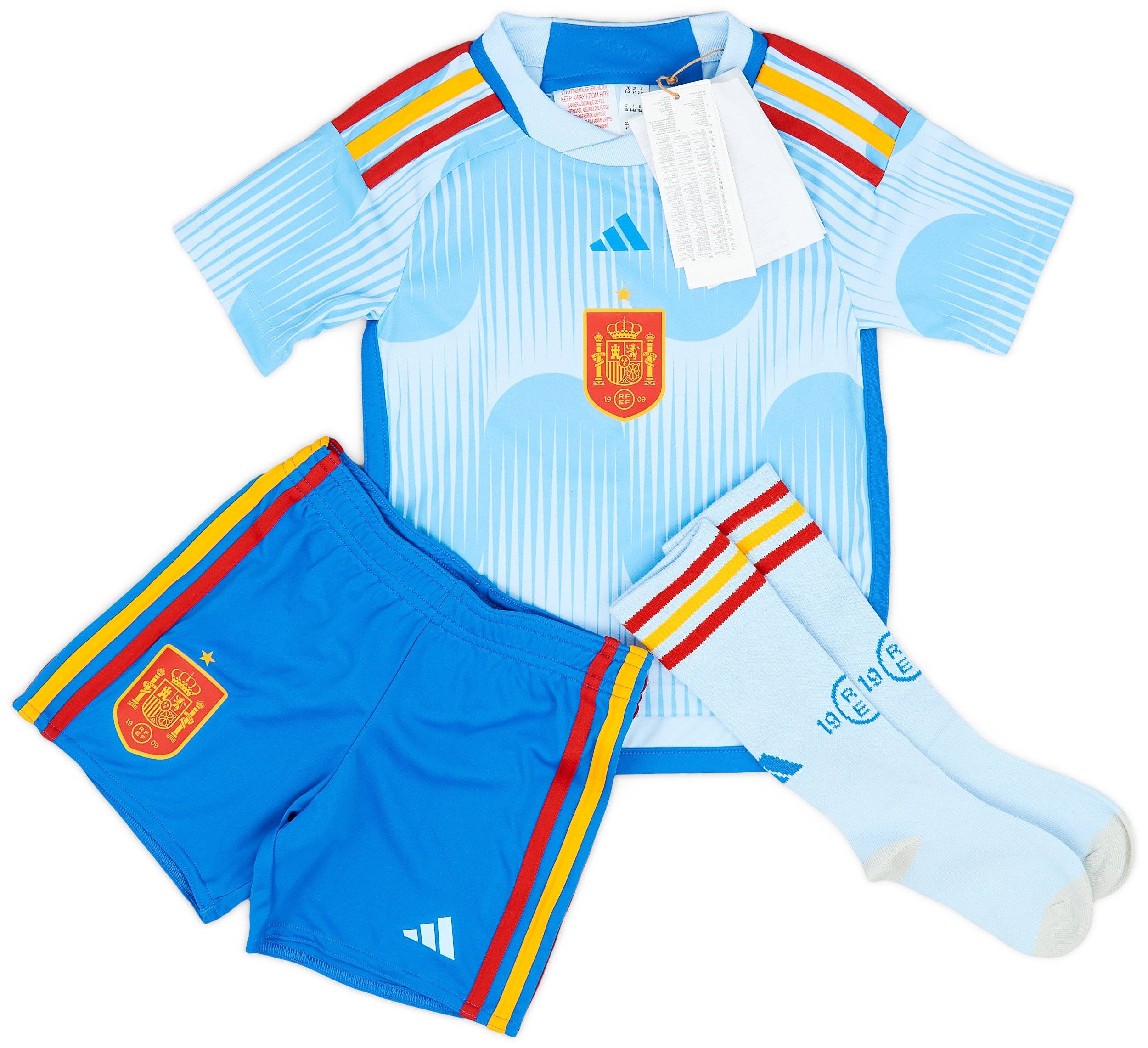 2022-23 Spain Away Full Kit (Little Kids)