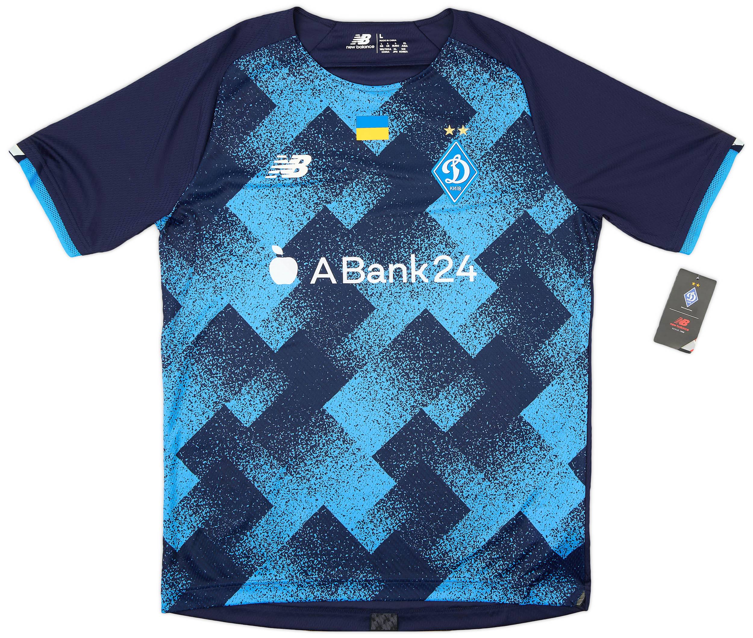 2021-22 Dynamo Kyiv Away Shirt Mykolenko #16