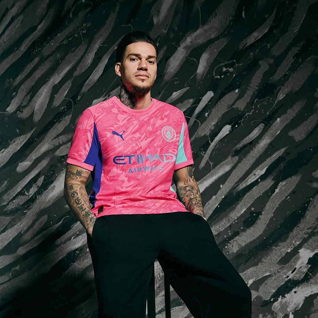 2025-26 Manchester City GK Shirt